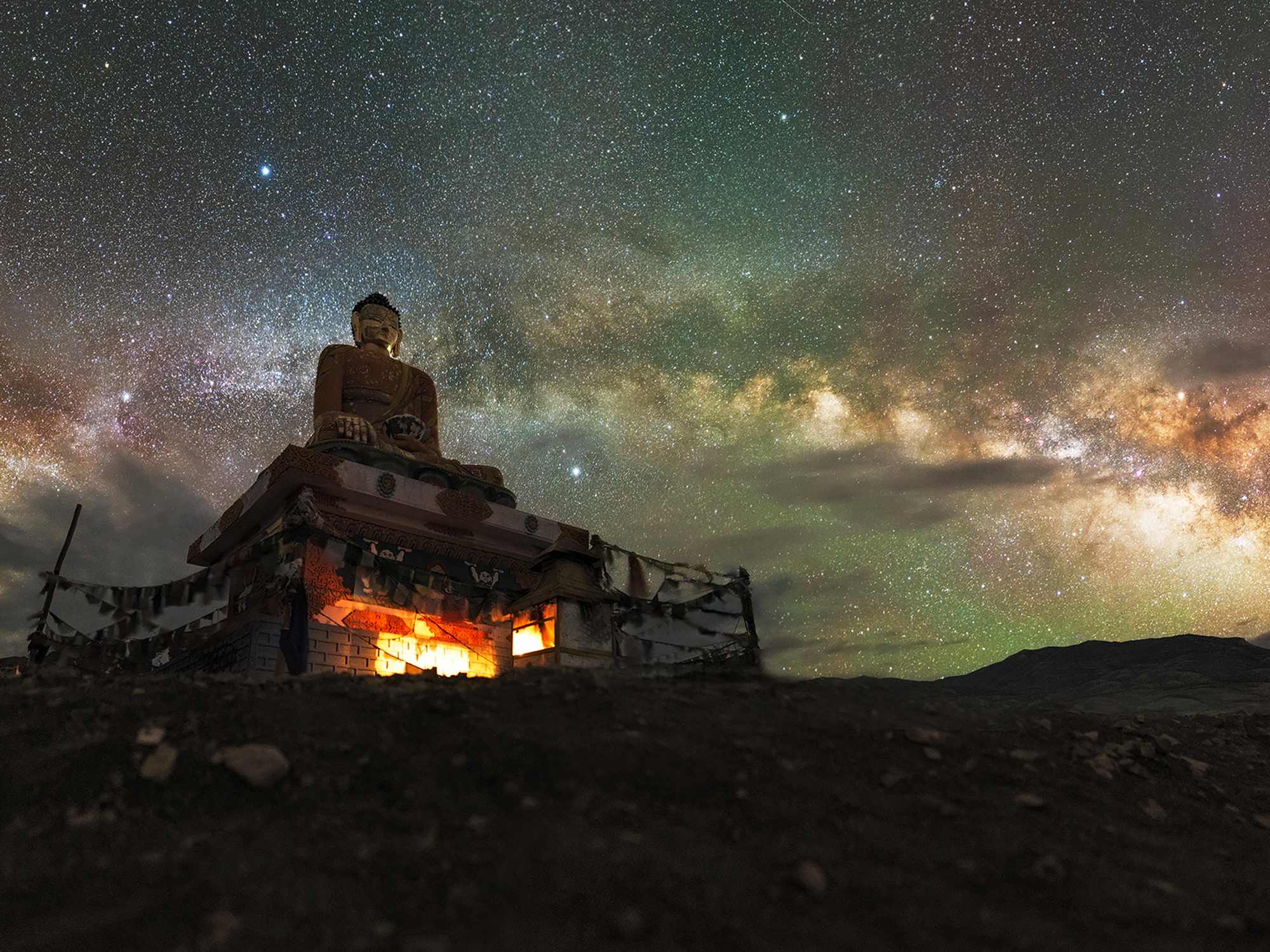 Try Out The Latest Trend Of Astro-Tourism From These Amazing Locations ...