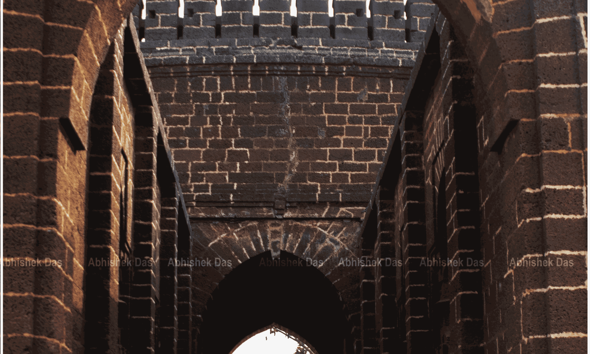 Pathar Darwaja constructed to protect the royals from enemies